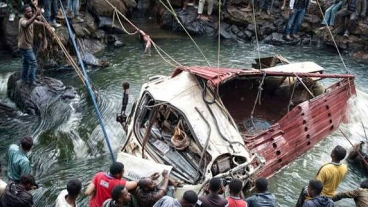 71 Dead In Ethiopia As Overloaded Truck Carrying Wedding Party Crashes ...