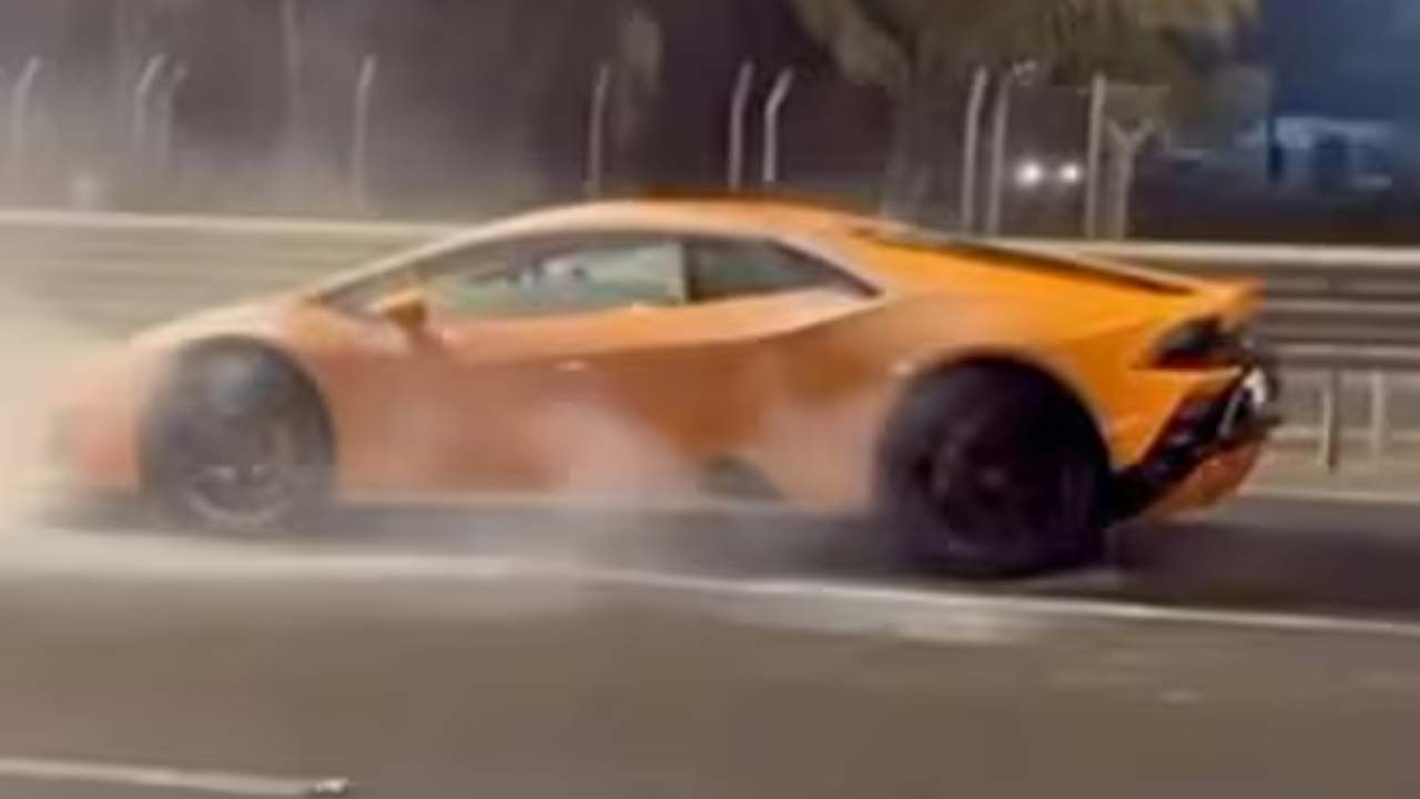 Lamborghini Revuelto Fire on Mumbai Coastal Road Raises Safety Concerns