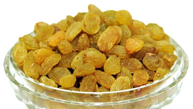 Do You Know the Benefits of Eating Raisins?