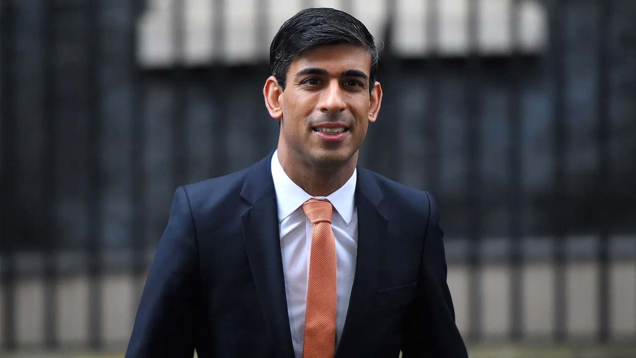 Rishi Sunak has promised to do compulsory national service for 18 year ...