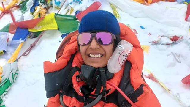 Kaamya Karthikeyan: 16-year-old girl who climbed Everest.. record as ...