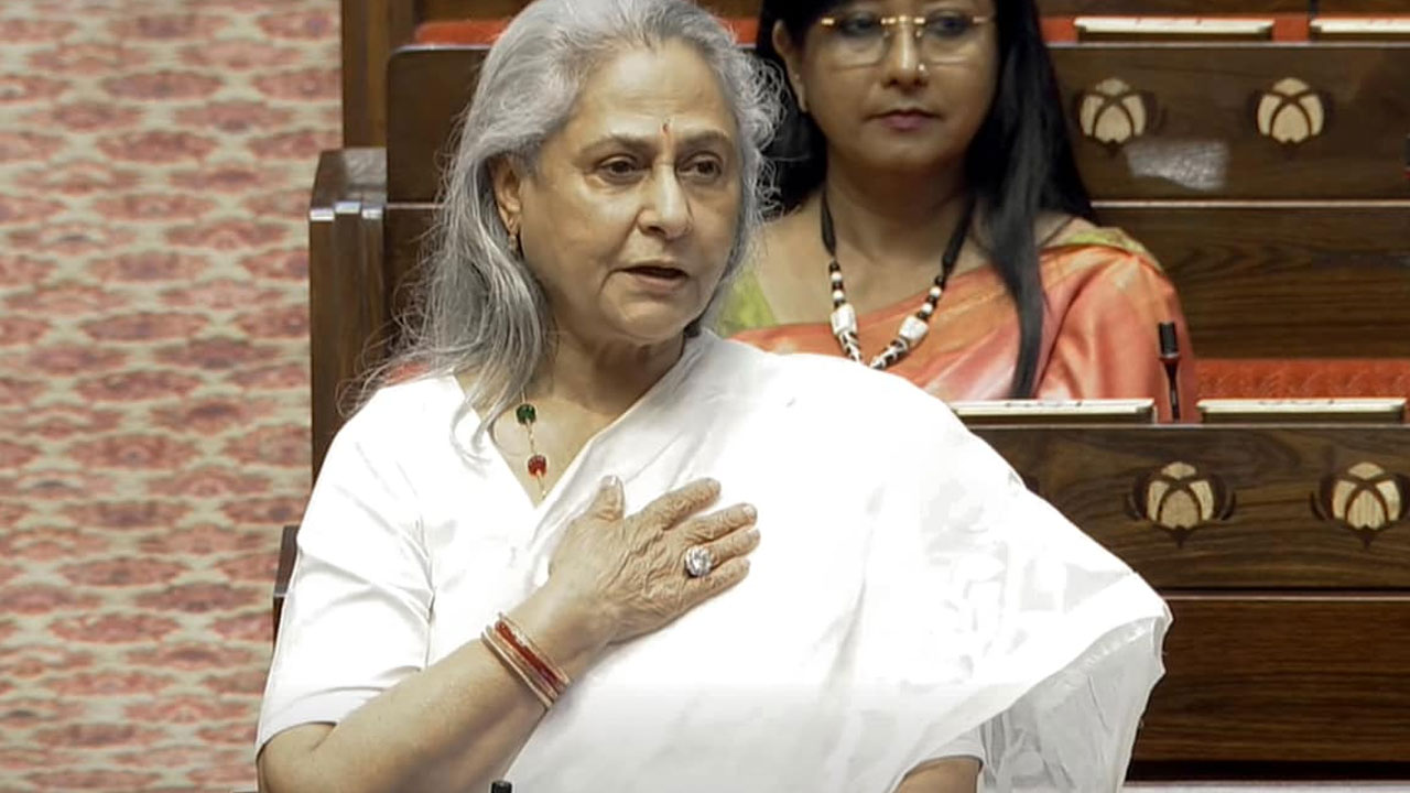 Jaya Bachchan's Controversial Statement On Maha Kumbh Water Leads To ...